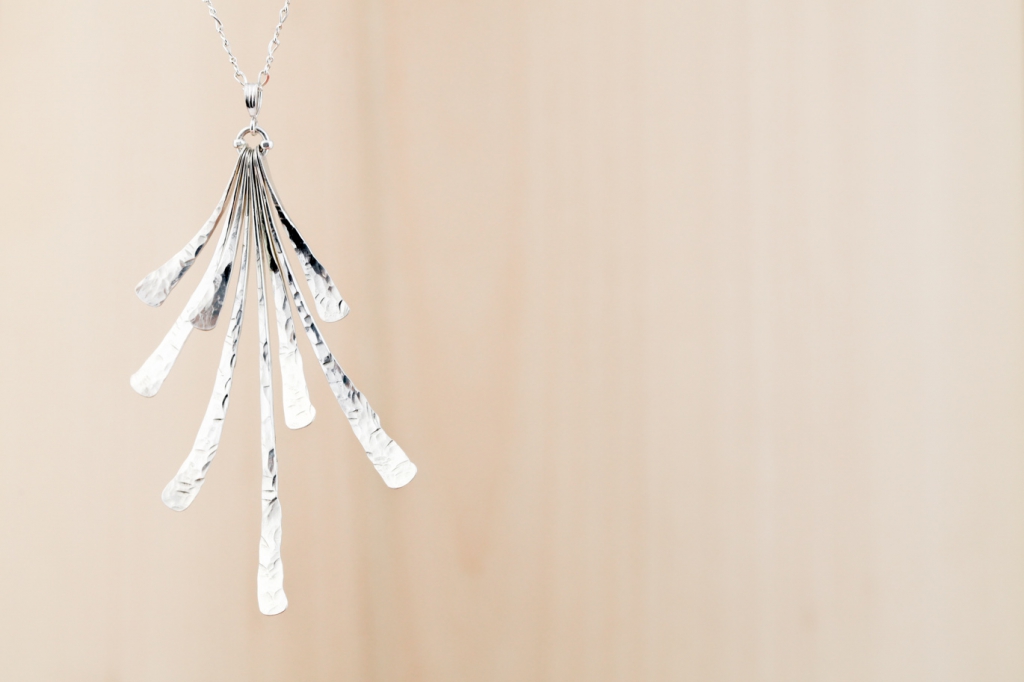 Flash - Rustic Handmade Fan Necklace - Hammered Silver - dirtypretty ...